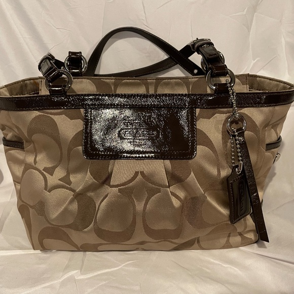 Coach | Bags | Coach C Logo Tote | Poshmark